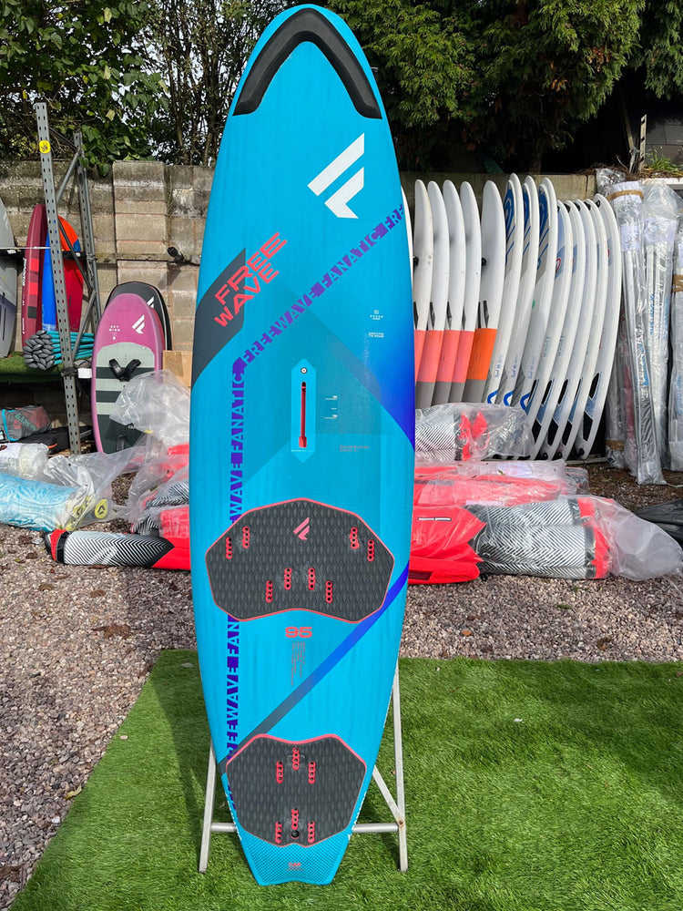 Windsurfing Boards Used – Boardwise